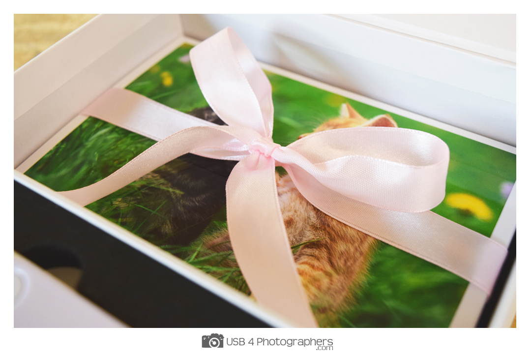 White Magnetic USB & Photo Print Gift Box - Personalised USB Memory ...